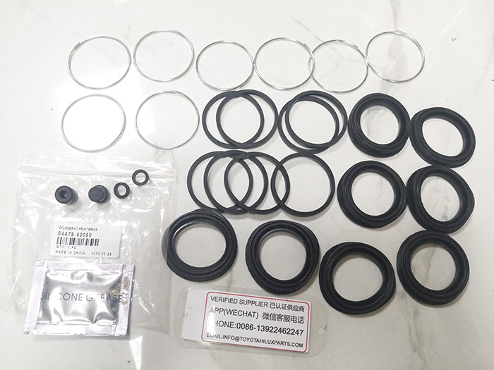 04478-60050,Toyota Hilux Brake Cylinder Kit,0447860050