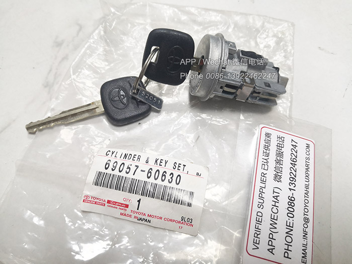 69057-60630,LC76陆地巡洋舰丰田皮卡点火开关LC79