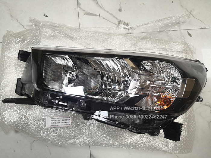 81150-0KK50,Toyota Hilux Revo Head Lamp LH,811500KK50