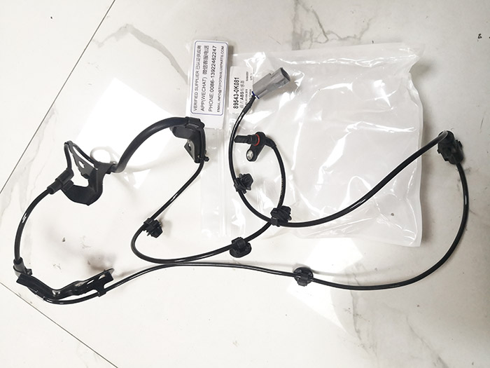 89543-0K081,Toyota Hilux Speed Sensor Front Left,895430K081